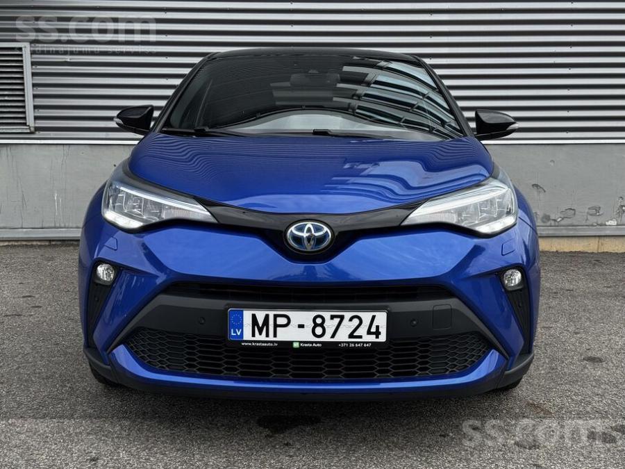 Синий Тойота C-HR 2018 в Рига, объемом двигателя 2.00 л и пробегом 121 тыс. км за 18900 €, фото 9 на AUTOMOTO.COM.LV