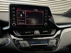 Синий Тойота C-HR 2018 в Рига, объемом двигателя 2.00 л и пробегом 121 тыс. км за 18900 €, фото 22 на AUTOMOTO.COM.LV