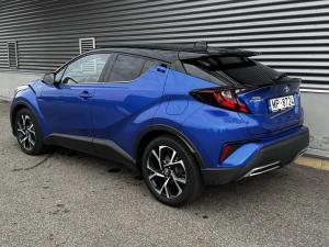 Zils Toyota C-HR 2018 Rīga, ar dzinēja tilpumu 2.00 L un nobraukumu 121 tūkst. km par 18900 €, foto 4 vietnē AUTOMOTO.COM.LV