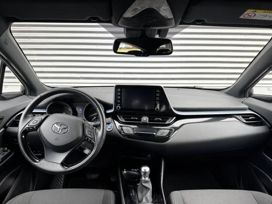 Zils Toyota C-HR 2018 Rīga, ar dzinēja tilpumu 2.00 L un nobraukumu 121 tūkst. km par 18900 €, foto 16 vietnē AUTOMOTO.COM.LV