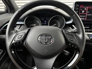 Zils Toyota C-HR 2018 Rīga, ar dzinēja tilpumu 2.00 L un nobraukumu 121 tūkst. km par 18900 €, foto 17 vietnē AUTOMOTO.COM.LV