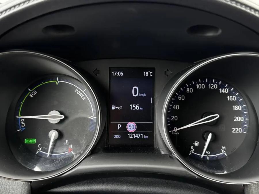Zils Toyota C-HR 2018 Rīga, ar dzinēja tilpumu 2.00 L un nobraukumu 121 tūkst. km par 18900 €, foto 18 vietnē AUTOMOTO.COM.LV