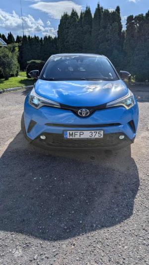 Синий Тойота C-HR 2018 в Каунас, объемом двигателя 1.80 л и пробегом 100 тыс. км за 17500 €, фото 13 на AUTOMOTO.COM.LV