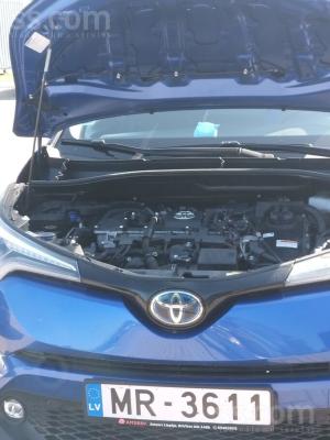 Blue Toyota C-HR 2019 in Ventspils, with an engine capacity of 1.80 L and mileage of 88 thousand km for 20150 €, photo 7 on AUTOMOTO.COM.LV