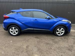 Zils Toyota C-HR 2019 Kauņa, ar dzinēja tilpumu 1.80 L un nobraukumu 133 tūkst. km par 9700 €, foto 5 vietnē AUTOMOTO.COM.LV