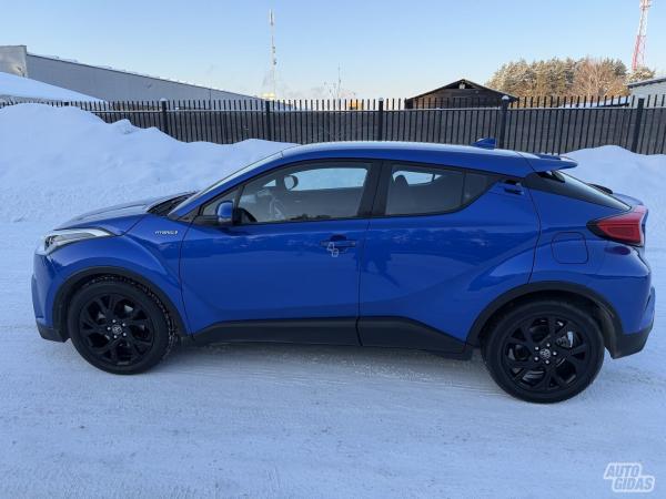 Zils Toyota C-HR 2019 Viļņa, ar dzinēja tilpumu 1.80 L un nobraukumu 126 tūkst. km par 16350 €, foto 7 vietnē AUTOMOTO.COM.LV