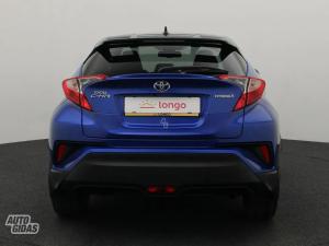 Синий Тойота C-HR 2019 в Вильнюс, объемом двигателя 1.80 л и пробегом 100 тыс. км за 18199 €, фото 5 на AUTOMOTO.COM.LV