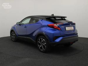 Синий Тойота C-HR 2019 в Вильнюс, объемом двигателя 1.80 л и пробегом 100 тыс. км за 18199 €, фото 7 на AUTOMOTO.COM.LV