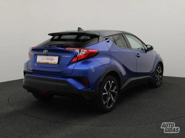 Zils Toyota C-HR 2019 Viļņa, ar dzinēja tilpumu 1.80 L un nobraukumu 100 tūkst. km par 18199 €, foto 8 vietnē AUTOMOTO.COM.LV