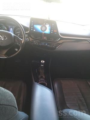 Синий Тойота C-HR 2019 в Вентспилс, объемом двигателя 1.80 л и пробегом 88 тыс. км за 19050 €, фото 6 на AUTOMOTO.COM.LV