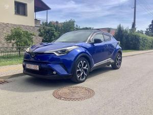 Zils Toyota C-HR 2019 Alīta, ar dzinēja tilpumu 1.80 L un nobraukumu 77 tūkst. km par 17900 €, foto  vietnē AUTOMOTO.COM.LV