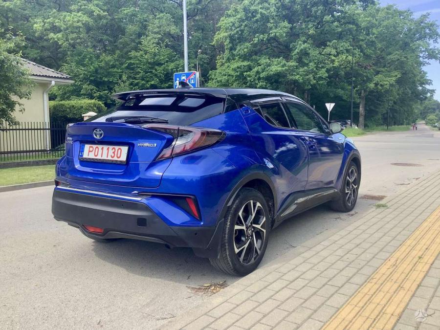 Синий Тойота C-HR 2019 в Алитус, объемом двигателя 1.80 л и пробегом 77 тыс. км за 17900 €, фото 8 на AUTOMOTO.COM.LV