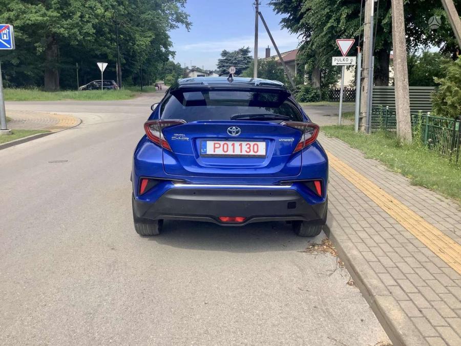 Синий Тойота C-HR 2019 в Алитус, объемом двигателя 1.80 л и пробегом 77 тыс. км за 17900 €, фото 9 на AUTOMOTO.COM.LV