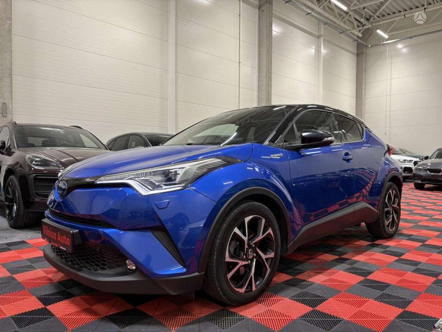 Синий Тойота C-HR 2019 в Вильнюс, объемом двигателя 1.80 л и пробегом 86 тыс. км за 17999 €, фото 1 на AUTOMOTO.COM.LV