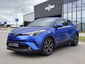 Blue Toyota C-HR 2019 in Siauliai, with an engine capacity of 2.00 L and mileage of 121 thousand km for 14000 €, photo  on AUTOMOTO.COM.LV