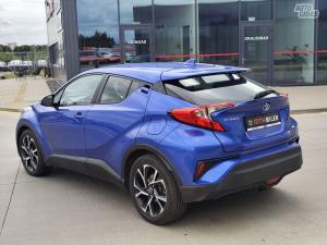 Синий Тойота C-HR 2019 в Шяуляй, объемом двигателя 2.00 л и пробегом 121 тыс. км за 14000 €, фото 6 на AUTOMOTO.COM.LV