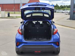 Синий Тойота C-HR 2019 в Шяуляй, объемом двигателя 2.00 л и пробегом 121 тыс. км за 14000 €, фото 8 на AUTOMOTO.COM.LV