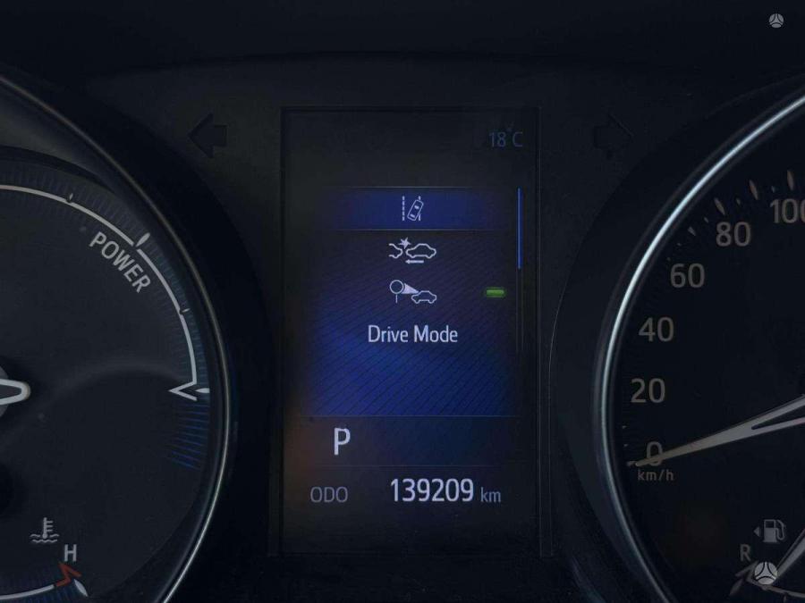 Blue Toyota C-HR 2019 in Vilnius, with an engine capacity of 1.80 L and mileage of 139 thousand km for 15990 €, photo 27 on AUTOMOTO.COM.LV