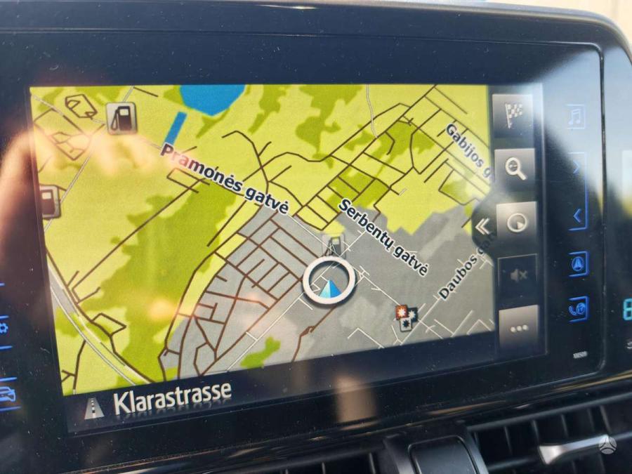 Zils Toyota C-HR 2019 Šauļi, ar dzinēja tilpumu 1.80 L un nobraukumu 69 tūkst. km par 15900 €, foto 14 vietnē AUTOMOTO.COM.LV