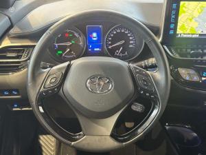 Blue Toyota C-HR 2019 in Siauliai, with an engine capacity of 1.80 L and mileage of 69 thousand km for 19900 €, photo 16 on AUTOMOTO.COM.LV