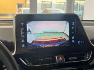 Blue Toyota C-HR 2019 in Siauliai, with an engine capacity of 1.80 L and mileage of 69 thousand km for 19900 €, photo 20 on AUTOMOTO.COM.LV