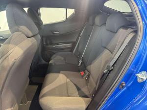 Blue Toyota C-HR 2019 in Siauliai, with an engine capacity of 1.80 L and mileage of 69 thousand km for 19900 €, photo 23 on AUTOMOTO.COM.LV