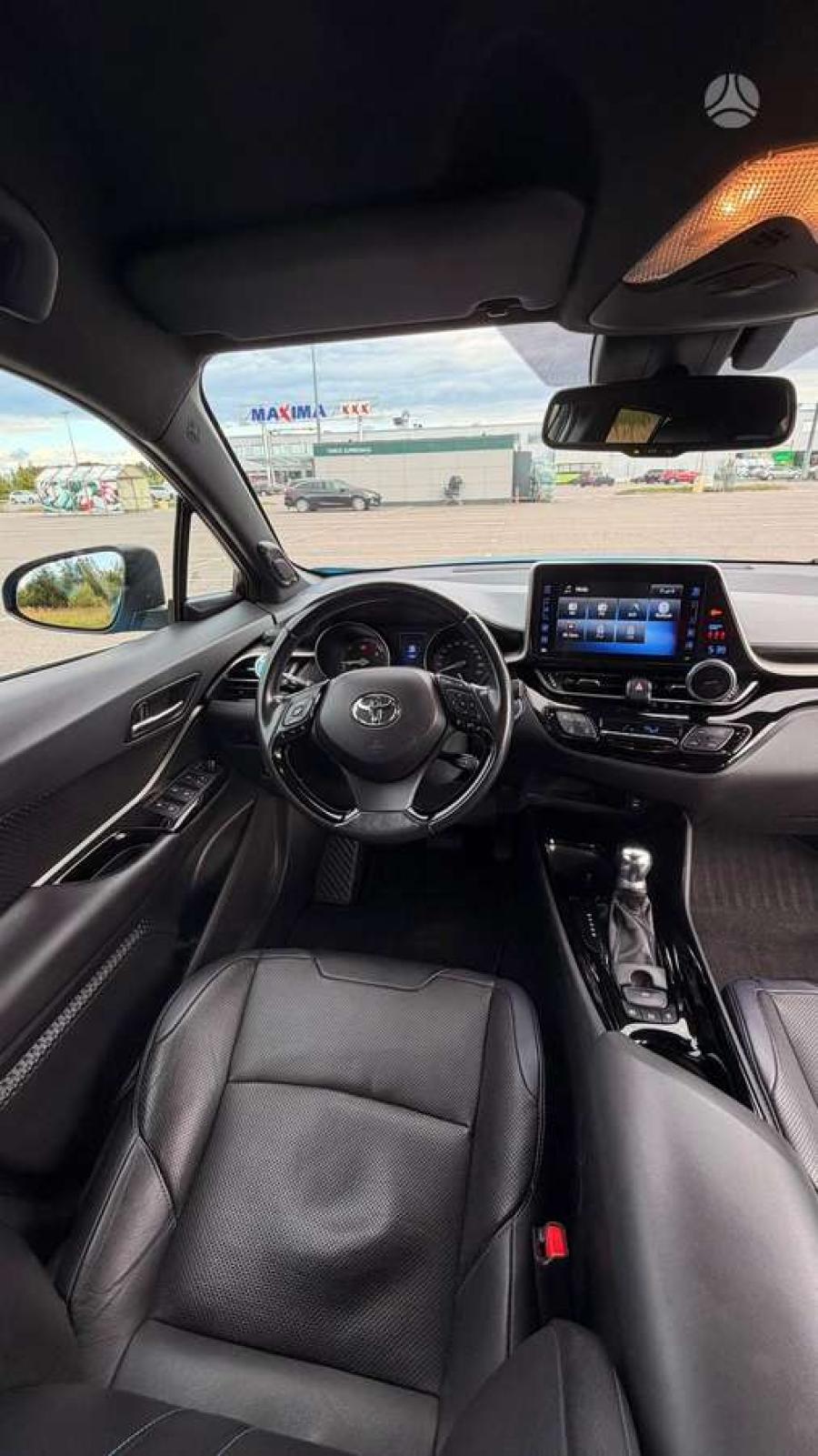 Синий Тойота C-HR 2019 в Вильнюс, объемом двигателя 1.80 л и пробегом 111 тыс. км за 18000 €, фото 14 на AUTOMOTO.COM.LV