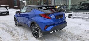 Blue Toyota C-HR 2020 in Vilnius, with an engine capacity of 1.99 L and mileage of 103 thousand km for 21650 €, photo 5 on AUTOMOTO.COM.LV