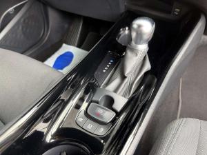 Blue Toyota C-HR 2020 in Siauliai, with an engine capacity of 1.80 L and mileage of 185 thousand km for 17990 €, photo 26 on AUTOMOTO.COM.LV