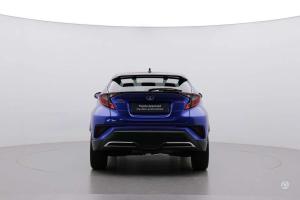 Синий Тойота C-HR 2020 в Вильнюс, объемом двигателя 1.99 л и пробегом 95 тыс. км за 23900 €, фото 6 на AUTOMOTO.COM.LV