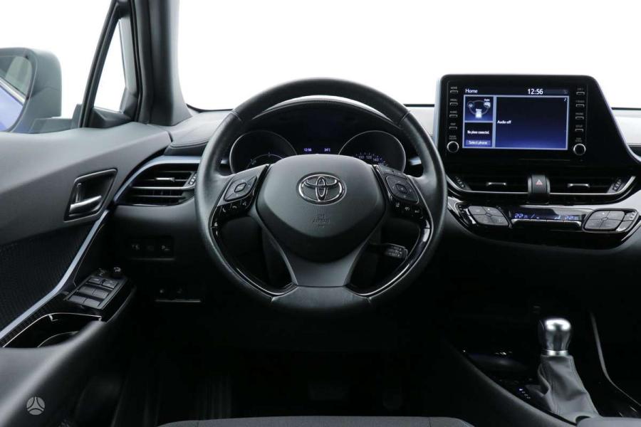Синий Тойота C-HR 2020 в Вильнюс, объемом двигателя 1.99 л и пробегом 95 тыс. км за 23900 €, фото 9 на AUTOMOTO.COM.LV