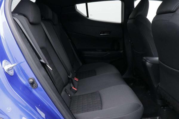 Синий Тойота C-HR 2020 в Вильнюс, объемом двигателя 1.99 л и пробегом 95 тыс. км за 23900 €, фото 10 на AUTOMOTO.COM.LV