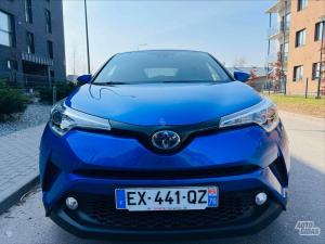 Синий Тойота C-HR 2020 в Каунас, объемом двигателя 1.80 л и пробегом 158 тыс. км за 15990 €, фото 3 на AUTOMOTO.COM.LV