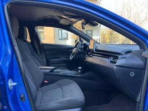 Синий Тойота C-HR 2020 в Каунас, объемом двигателя 1.80 л и пробегом 158 тыс. км за 15990 €, фото 17 на AUTOMOTO.COM.LV
