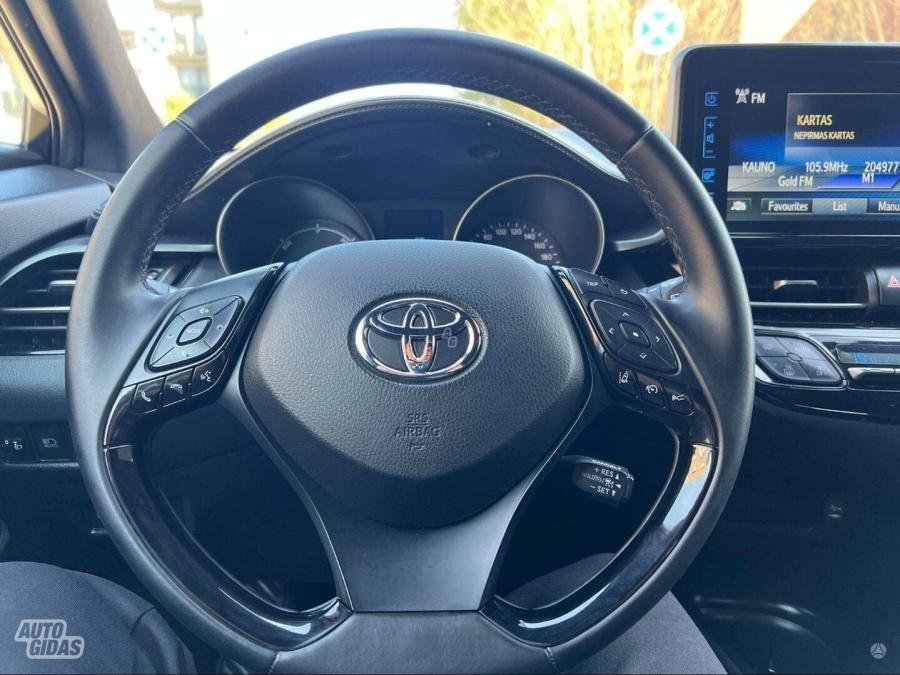 Синий Тойота C-HR 2020 в Каунас, объемом двигателя 1.80 л и пробегом 158 тыс. км за 15990 €, фото 19 на AUTOMOTO.COM.LV