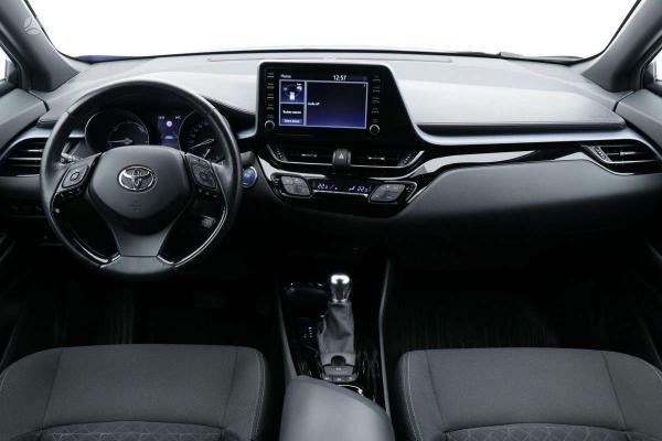 Синий Тойота C-HR 2020 в Вильнюс, объемом двигателя 1.99 л и пробегом 95 тыс. км за 22900 €, фото 8 на AUTOMOTO.COM.LV