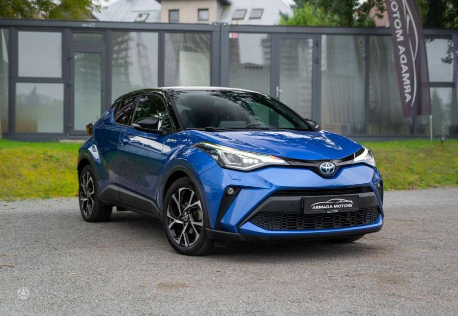 Zils Toyota C-HR 2020 Viļņa, ar dzinēja tilpumu 1.80 L un nobraukumu 144 tūkst. km par 19500 €, foto 1 vietnē AUTOMOTO.COM.LV