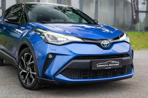 Синий Тойота C-HR 2020 в Вильнюс, объемом двигателя 1.80 л и пробегом 144 тыс. км за 19500 €, фото 3 на AUTOMOTO.COM.LV
