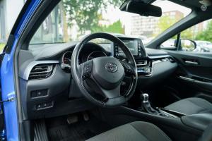 Zils Toyota C-HR 2020 Viļņa, ar dzinēja tilpumu 1.80 L un nobraukumu 144 tūkst. km par 19500 €, foto 19 vietnē AUTOMOTO.COM.LV