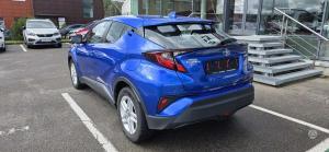 Zils Toyota C-HR 2021 Viļņa, ar dzinēja tilpumu 1.80 L un nobraukumu 76 tūkst. km par 20650 €, foto 5 vietnē AUTOMOTO.COM.LV