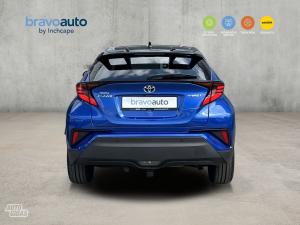 Blue Toyota C-HR 2021 in Kaunas, with an engine capacity of 1.80 L and mileage of 111 thousand km for 22471 €, photo 5 on AUTOMOTO.COM.LV