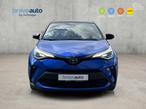 Blue Toyota C-HR 2021 in Kaunas, with an engine capacity of 1.80 L and mileage of 111 thousand km for 22471 €, photo 9 on AUTOMOTO.COM.LV