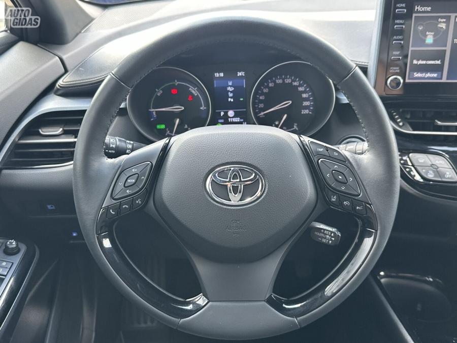 Blue Toyota C-HR 2021 in Kaunas, with an engine capacity of 1.80 L and mileage of 111 thousand km for 22471 €, photo 15 on AUTOMOTO.COM.LV