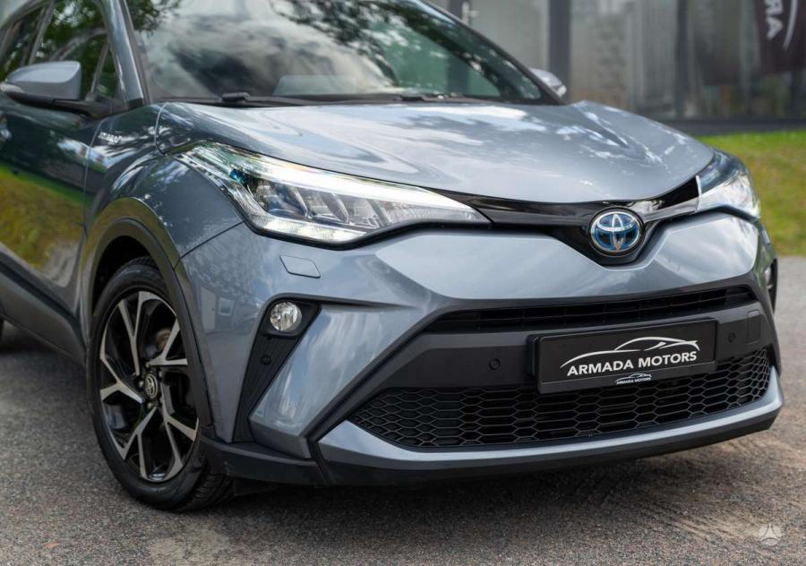 Синий Тойота C-HR 2021 в Вильнюс, объемом двигателя 1.80 л и пробегом 144 тыс. км за 17900 €, фото 3 на AUTOMOTO.COM.LV