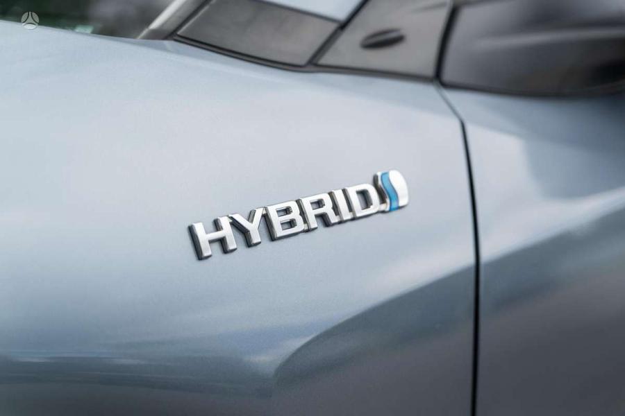 Синий Тойота C-HR 2021 в Вильнюс, объемом двигателя 1.80 л и пробегом 144 тыс. км за 17900 €, фото 11 на AUTOMOTO.COM.LV