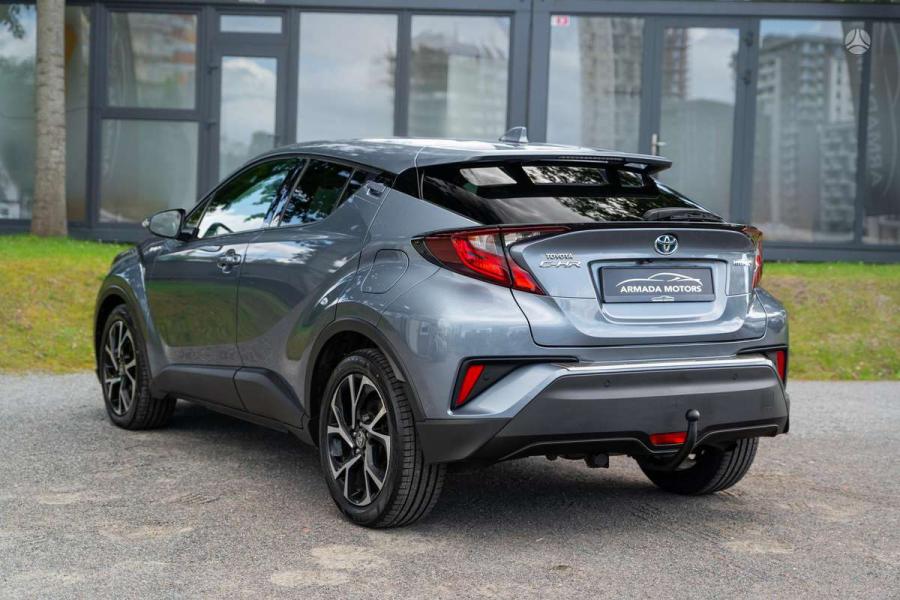 Синий Тойота C-HR 2021 в Вильнюс, объемом двигателя 1.80 л и пробегом 144 тыс. км за 17900 €, фото 13 на AUTOMOTO.COM.LV