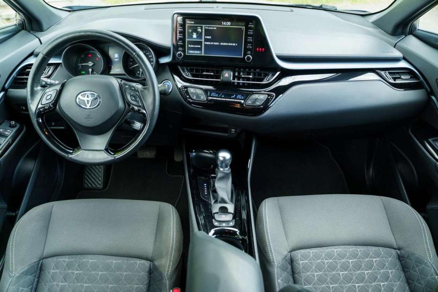 Синий Тойота C-HR 2021 в Вильнюс, объемом двигателя 1.80 л и пробегом 144 тыс. км за 17900 €, фото 24 на AUTOMOTO.COM.LV