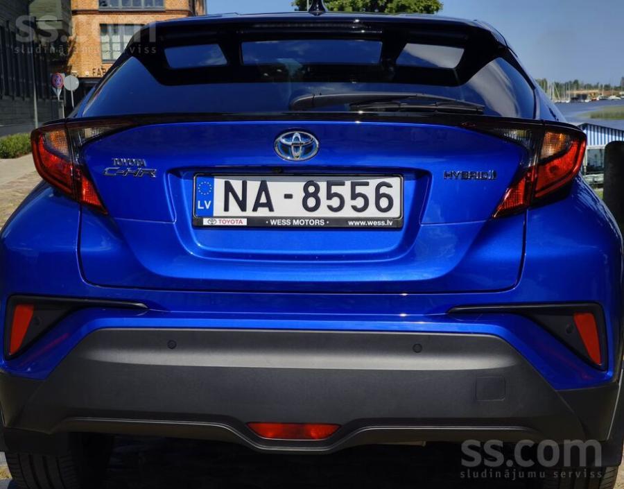 Синий Тойота C-HR 2021 в Рига, объемом двигателя 1.80 л и пробегом 53 тыс. км за 22500 €, фото 9 на AUTOMOTO.COM.LV