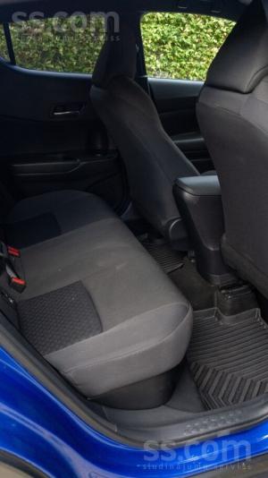 Zils Toyota C-HR 2021 Rīga, ar dzinēja tilpumu 1.80 L un nobraukumu 72 tūkst. km par 18990 €, foto 32 vietnē AUTOMOTO.COM.LV