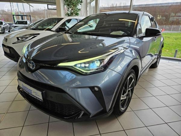 Zils Toyota C-HR 2022 Kauņa, ar dzinēja tilpumu 2.00 L un nobraukumu 44 tūkst. km par 27437 €, foto 1 vietnē AUTOMOTO.COM.LV
